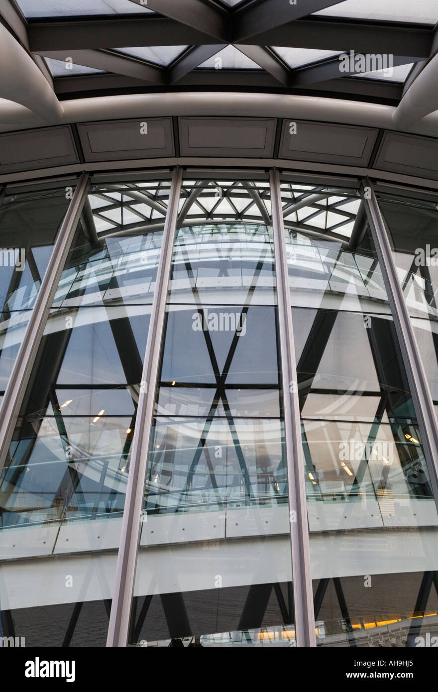 Government offices london interior hi-res stock photography and images ...
