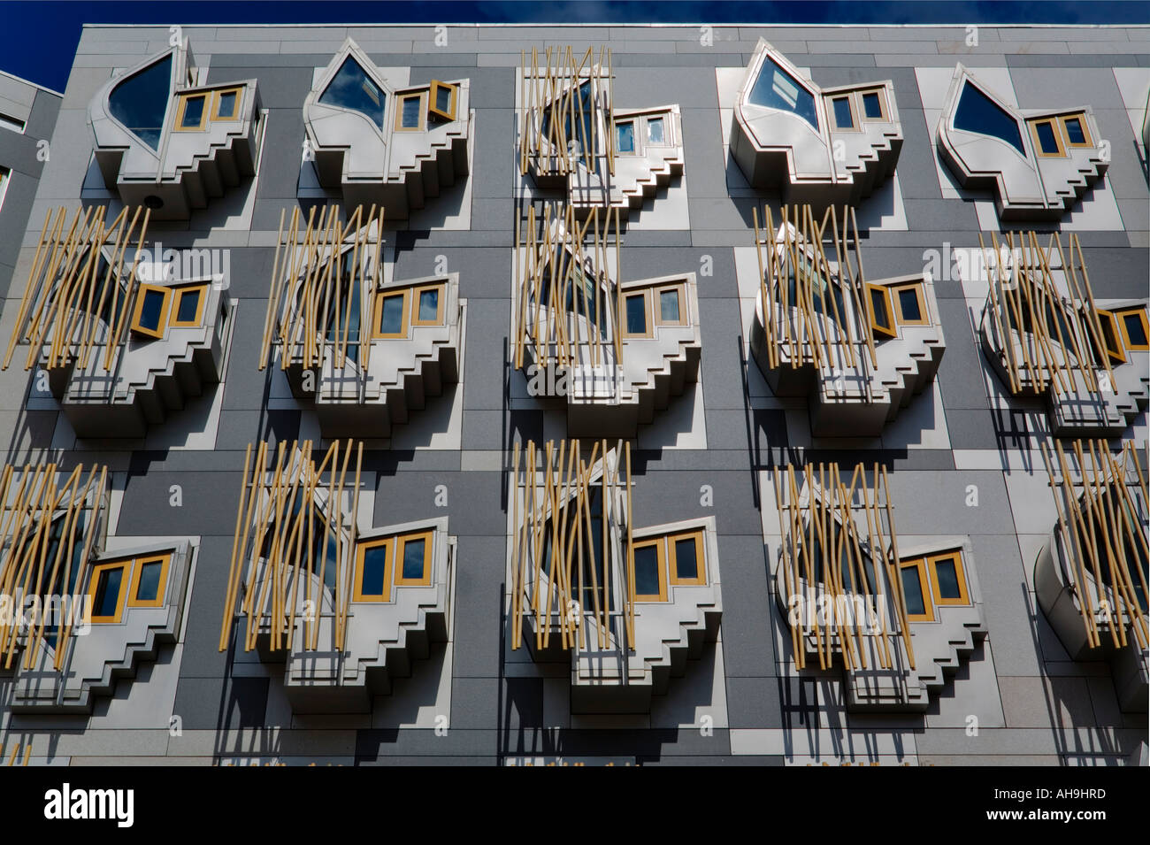 Architectural detail - Abstract bay windows at the Scottish Parliament ...