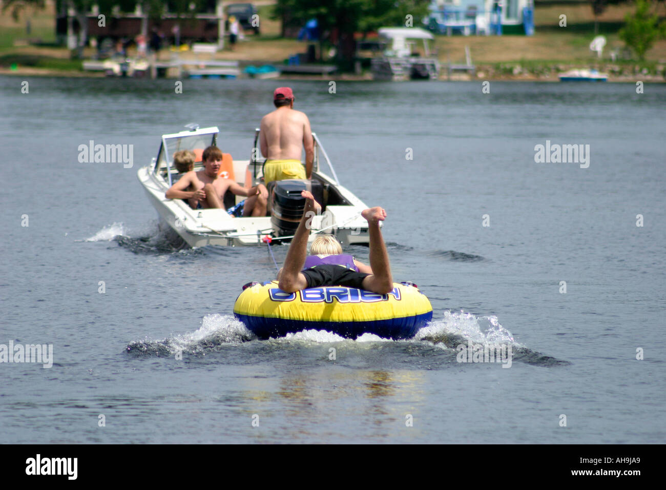 Summer family fun tubing hi-res stock photography and images - Alamy