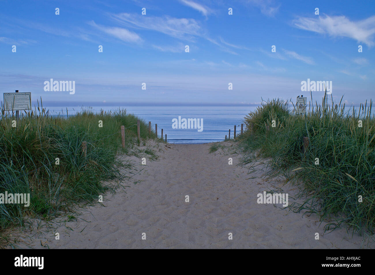 dune beach way Strandzugang Stock Photo - Alamy