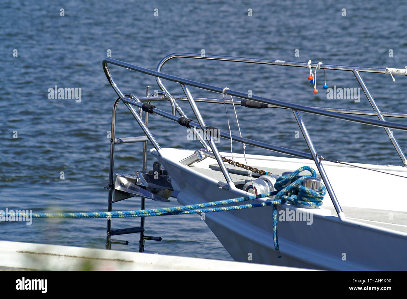 Bow sailing boat hi-res stock photography and images - Alamy