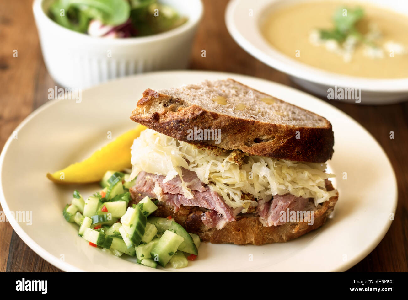 Soup salad sandwich hi-res stock photography and images - Alamy