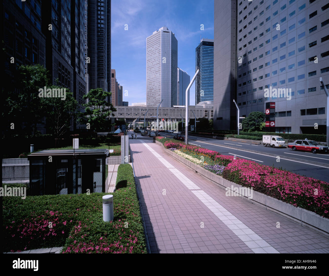 Modern office building in the Shinjuku District Tokyo Japan Stock Photo ...
