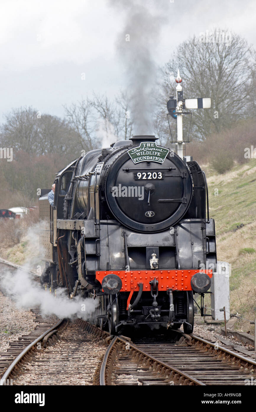 Steam Engine 92203 Black Prince at Toddington Station on ...