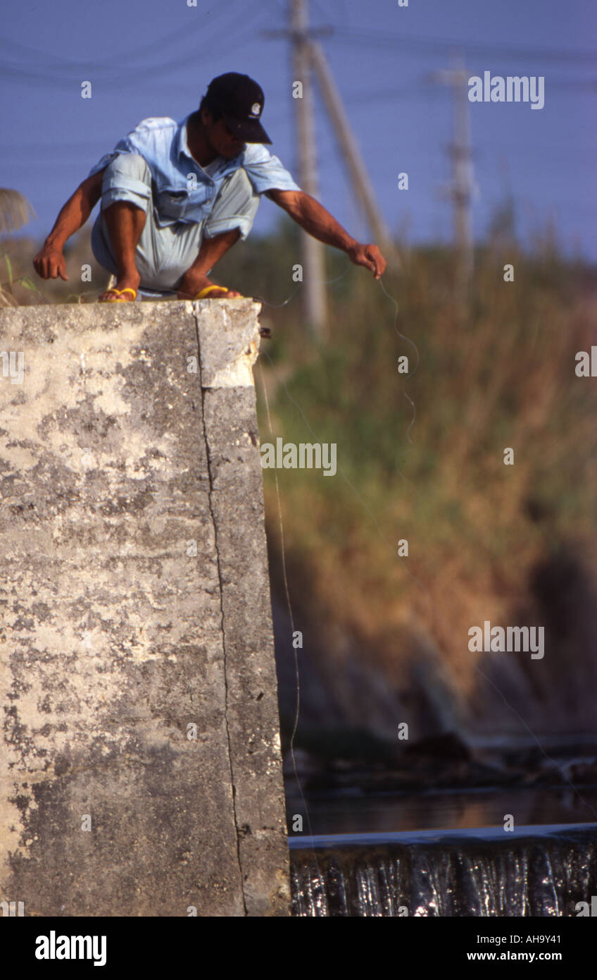 Okinawan fisherman okinawa japan hi-res stock photography and images ...