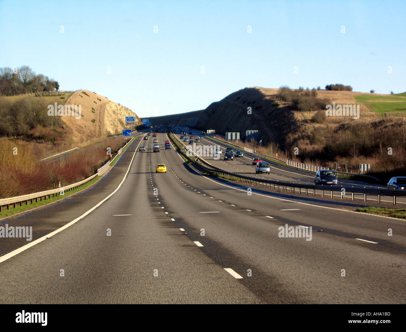 M3 Motorway Hampshire Uk Traffic Stock Photos & M3 Motorway Hampshire ...