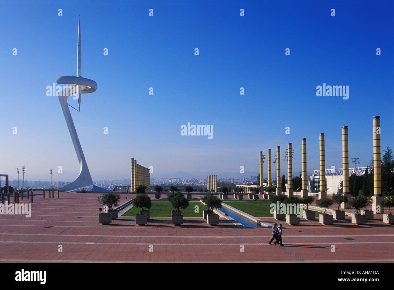 The communications tower designed by Santiago Calatrava in the Olympic ...