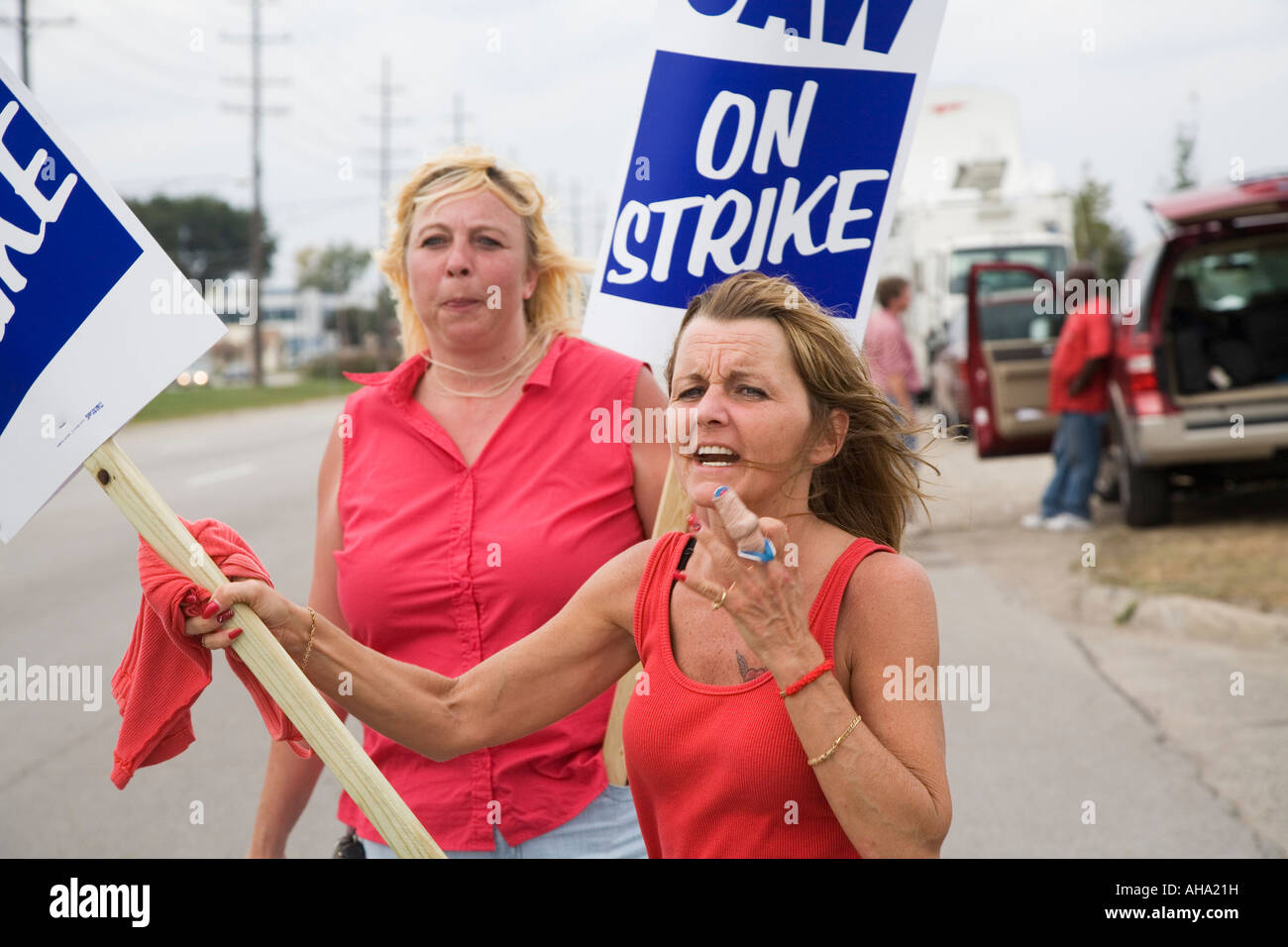 Auto workers strike General Motors Stock Photo - Alamy