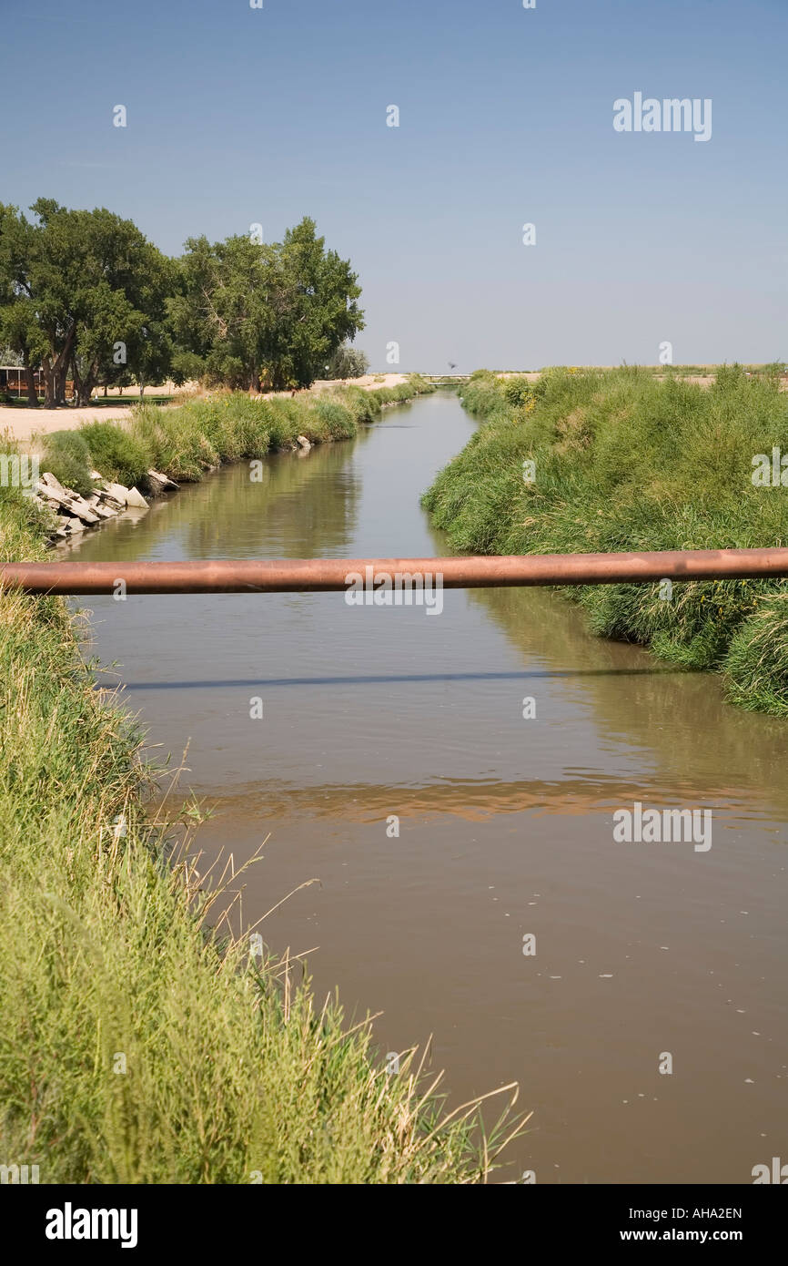 Ditch canal hi-res stock photography and images - Alamy