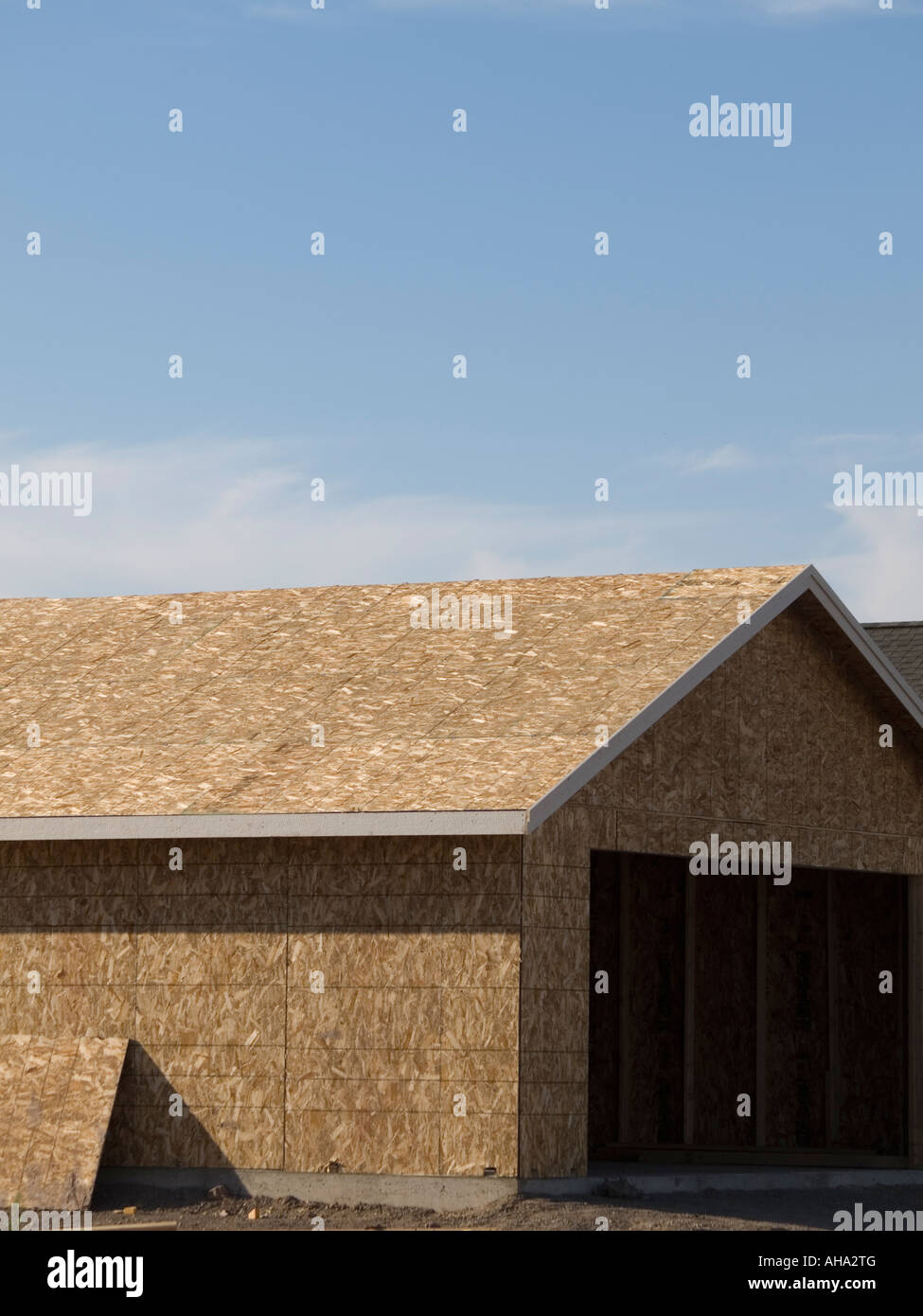 Angled roof line hi-res stock photography and images - Alamy