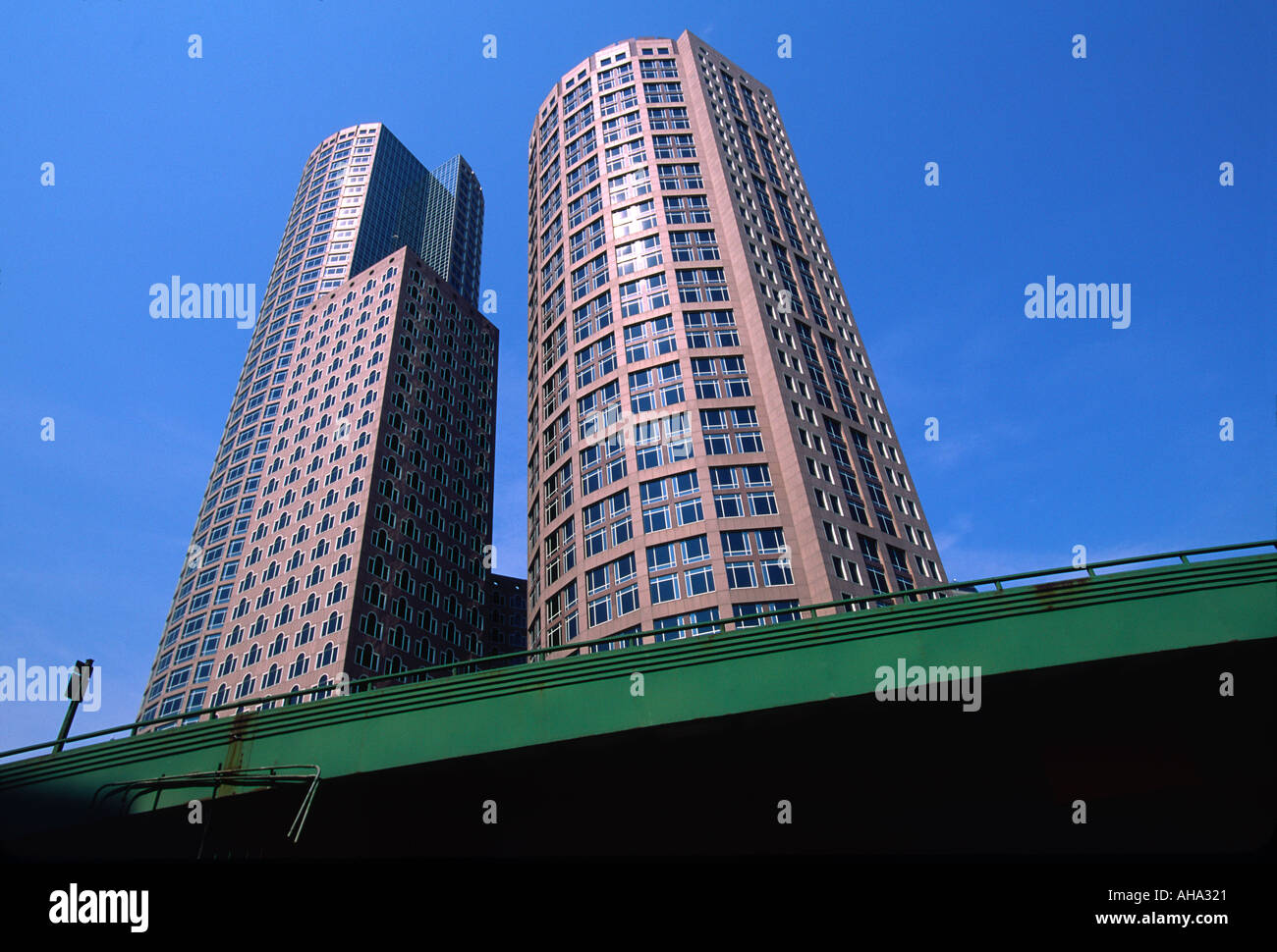 Big dig elevated highway hi-res stock photography and images - Alamy