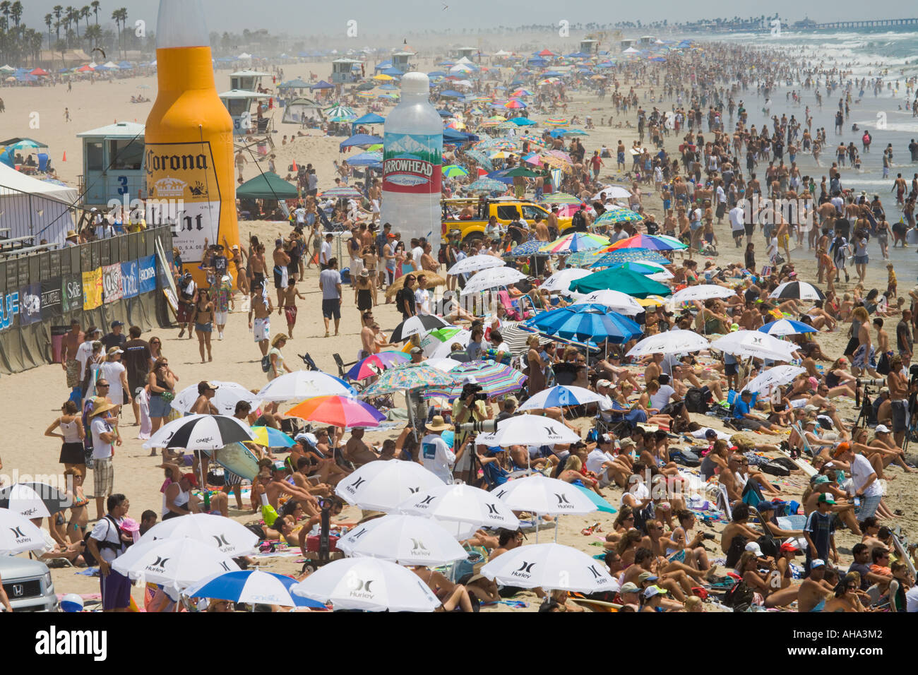 Crowds at US Open of Surfing at Huntington Beach California United ...