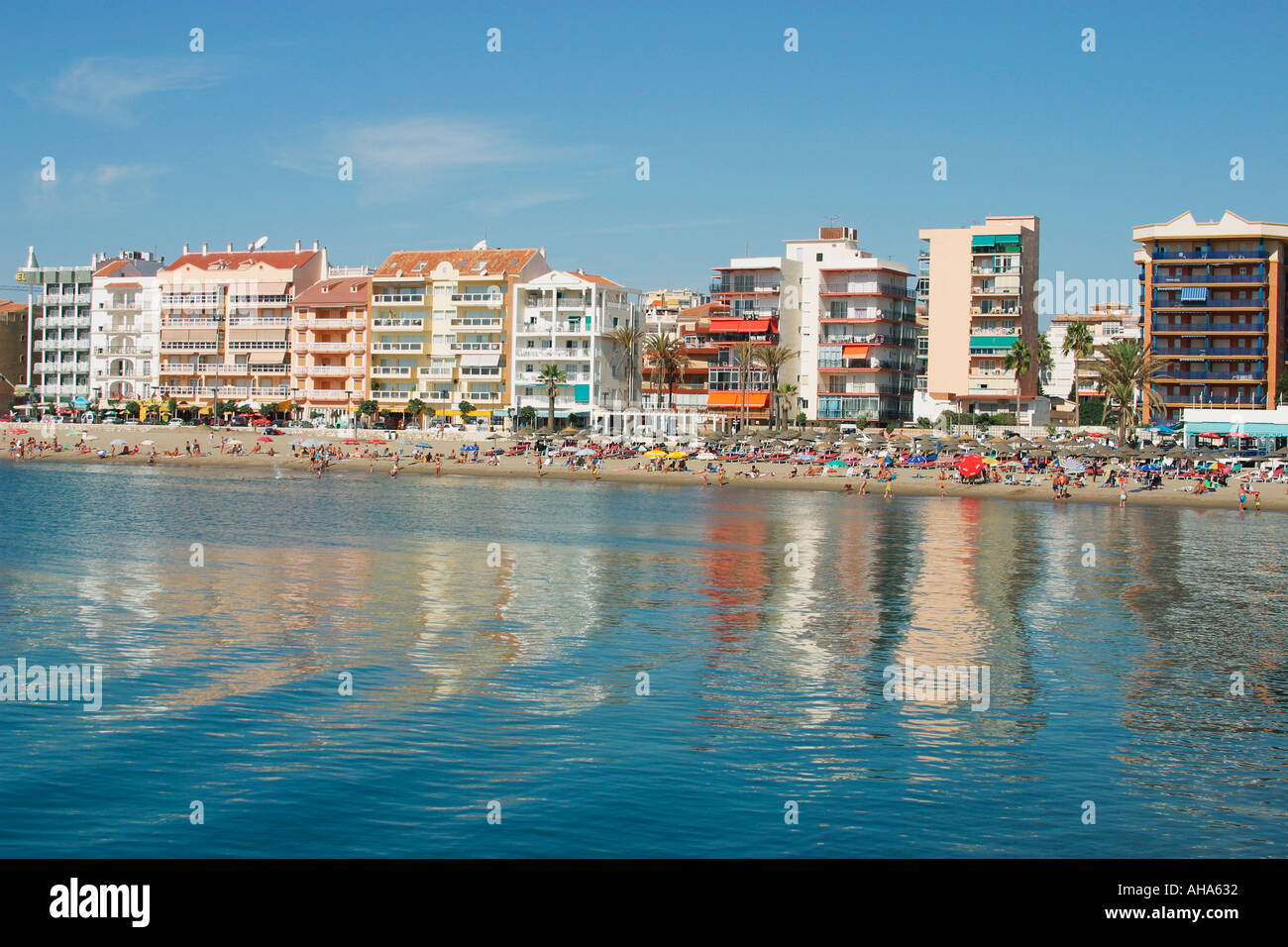 Playa fuengirola hi-res stock photography and images - Alamy