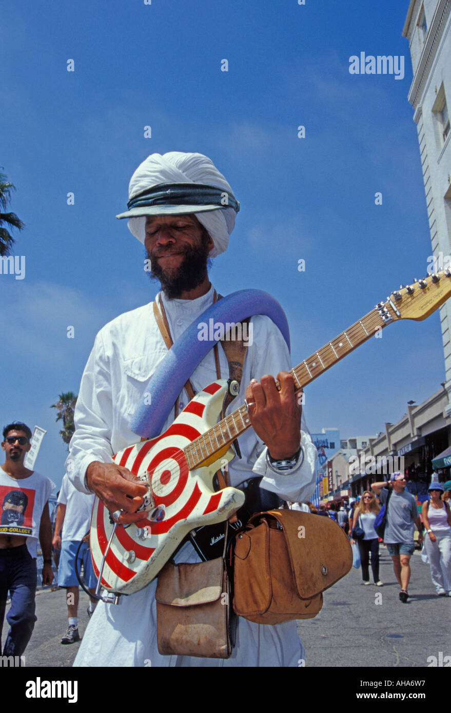 Harry Perry Rollerskating Guitarist Venice Beach Los Angeles County ...