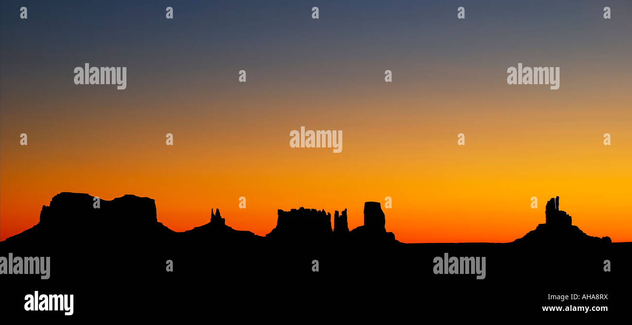 Monument Valley Sunrise Stock Photo - Alamy