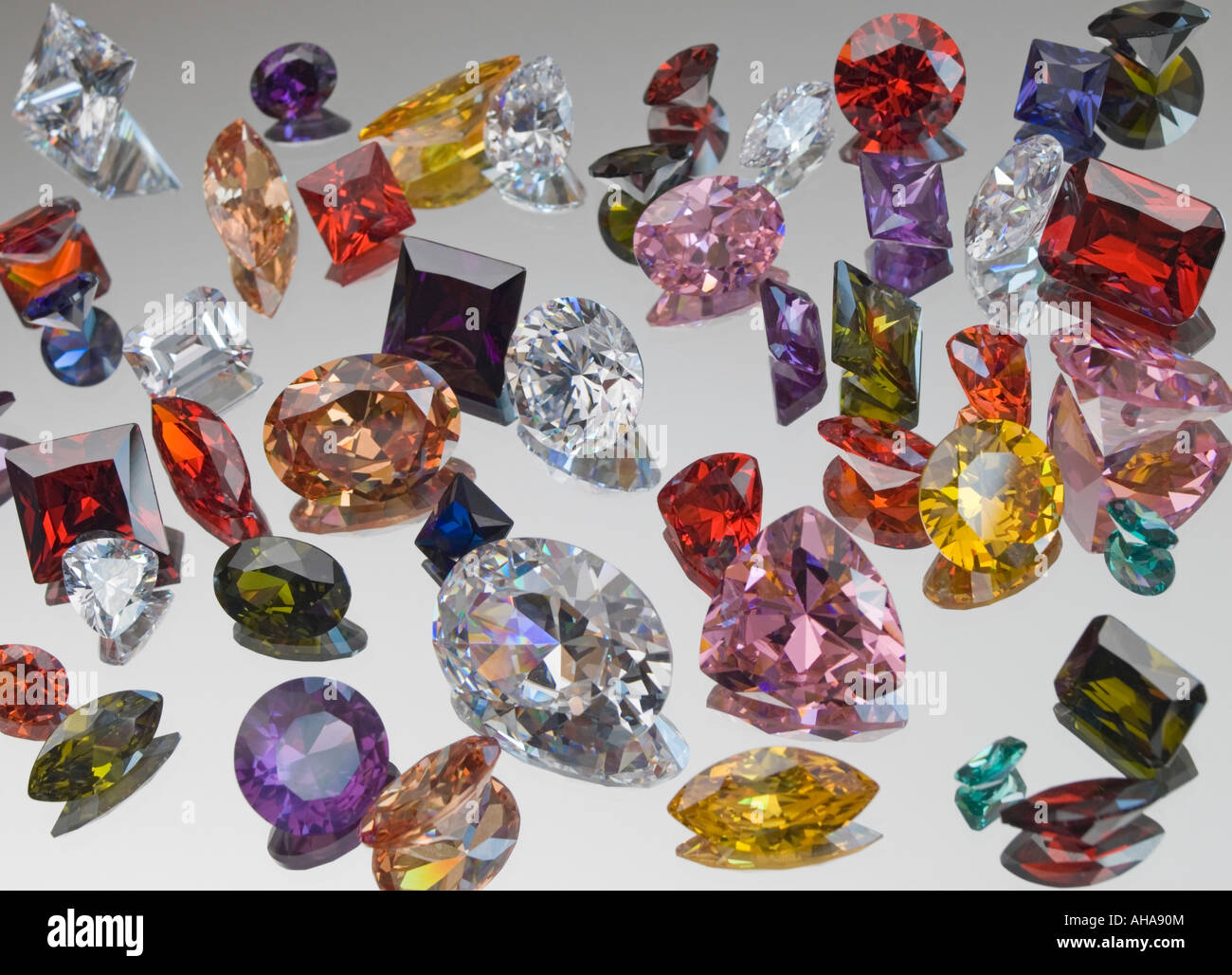 Gemstone cuts hi-res stock photography and images - Alamy