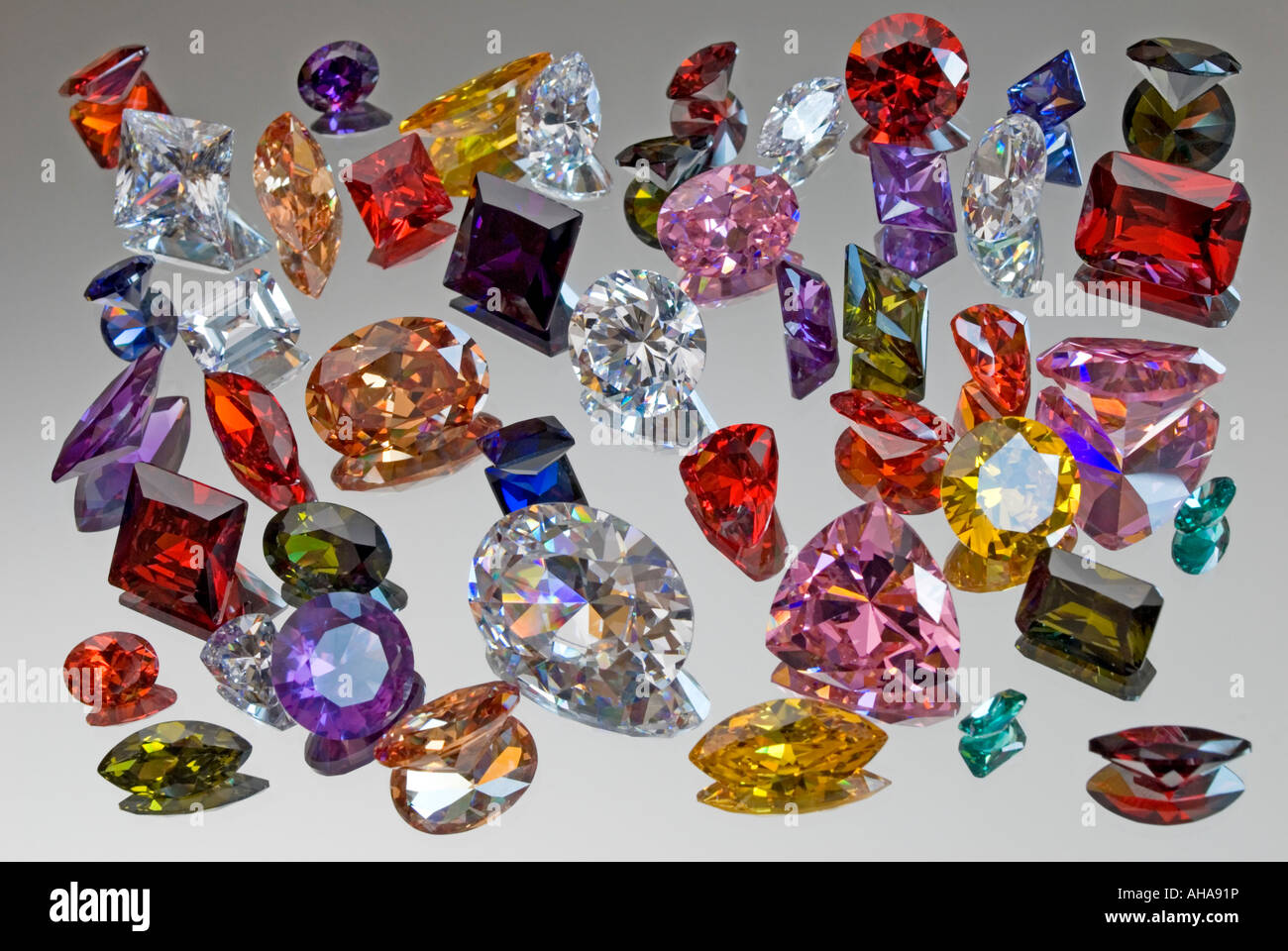Gemstone cuts hi-res stock photography and images - Alamy