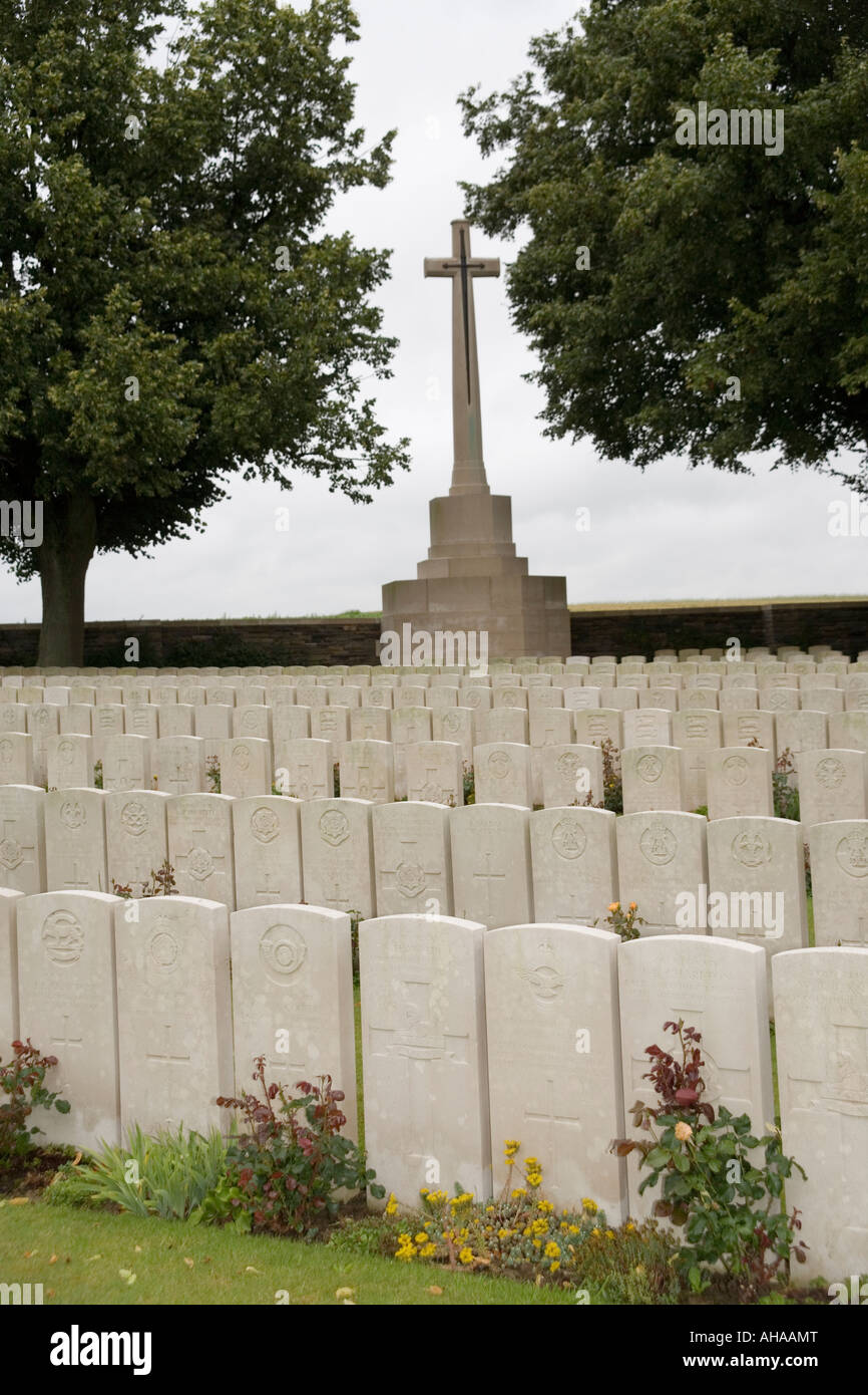Leeds cemetery hi-res stock photography and images - Alamy