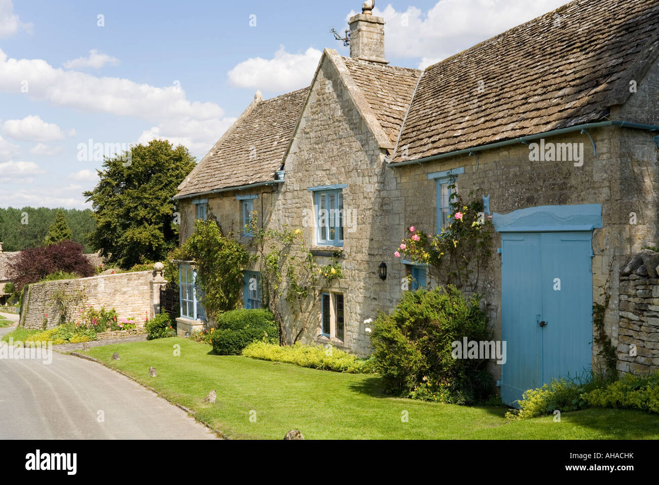 The malthouse cottage hi-res stock photography and images - Alamy
