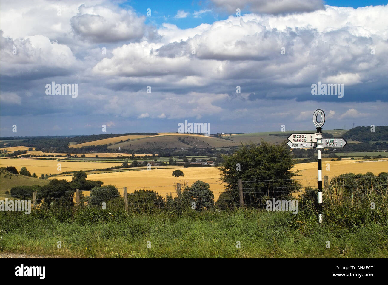 View towards the Meon Valley Hampshire England UK Stock Photo - Alamy