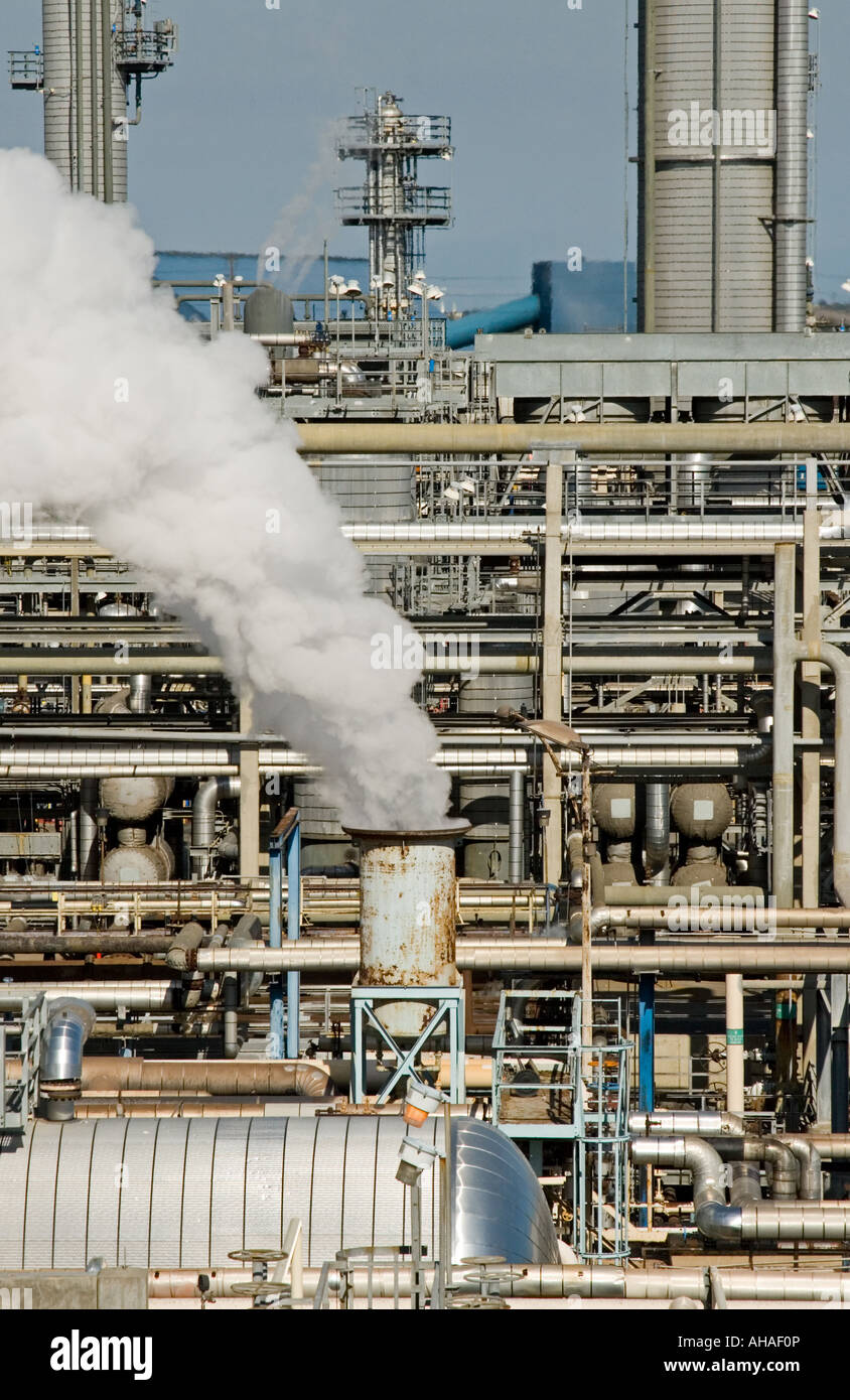 The complex systems of an oil refinery and its operations Stock Photo ...
