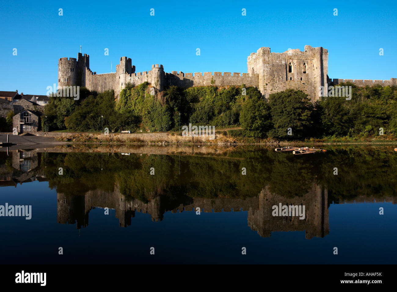 Pembroke castle and moat hi-res stock photography and images - Alamy
