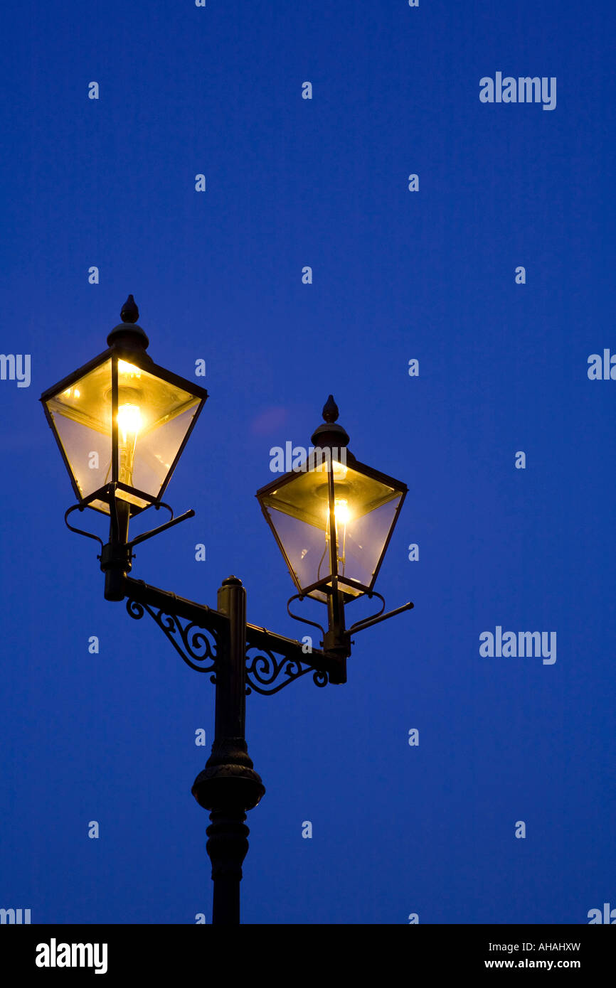 Gas lamp hi-res stock photography and images - Alamy