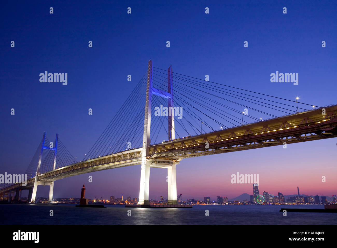 Yokohama bay bridge Stock Photo - Alamy