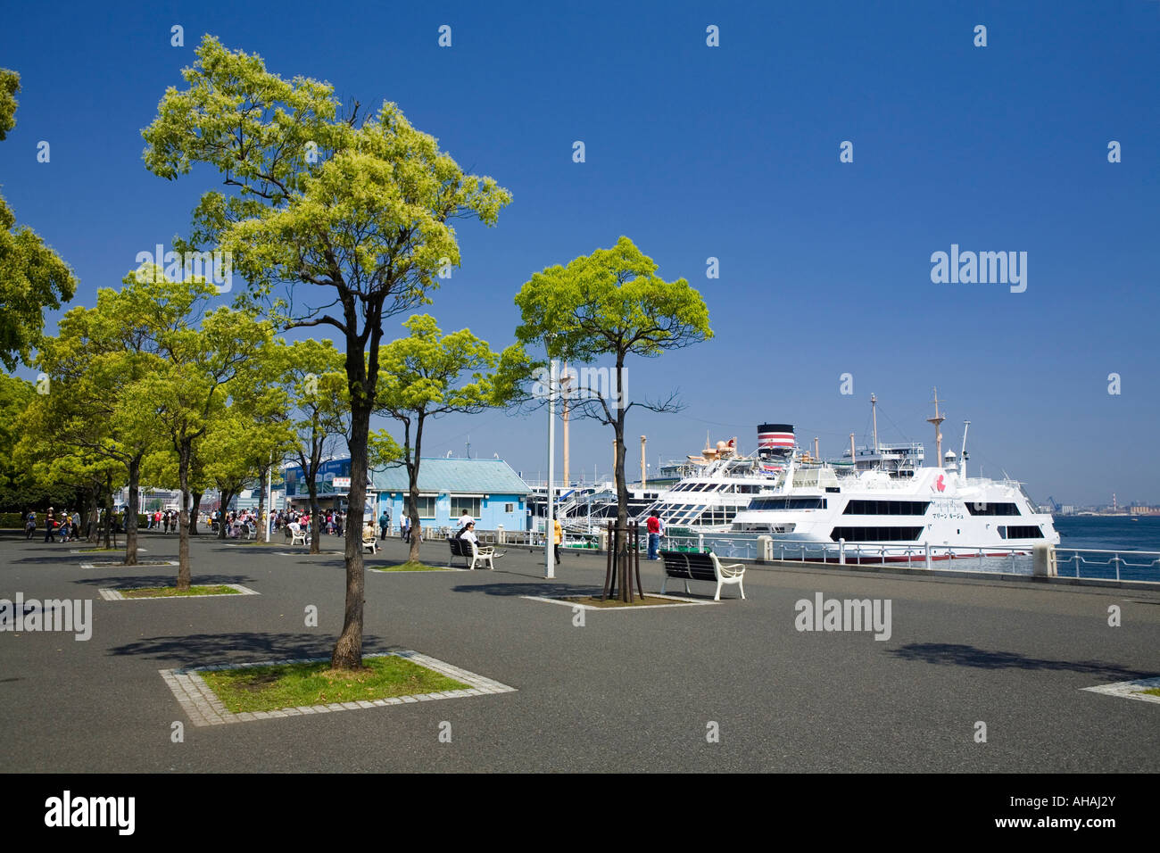 Yamashita hi-res stock photography and images - Alamy
