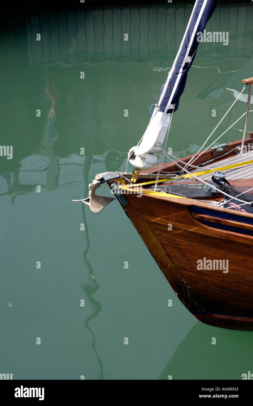 Detail of bow of small sailing craft Stock Photo - Alamy