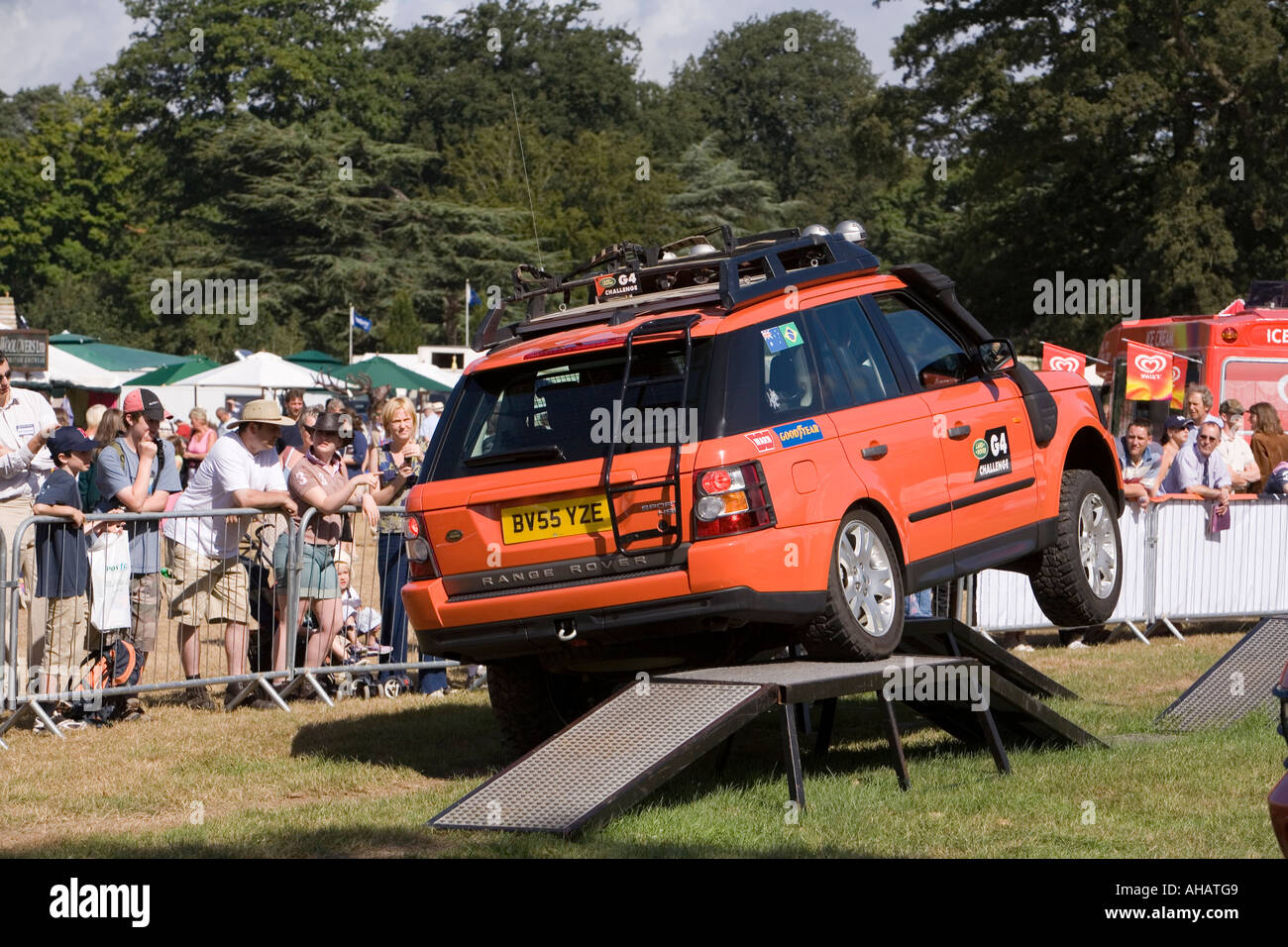 Lord romsey broadlands hi-res stock photography and images - Alamy
