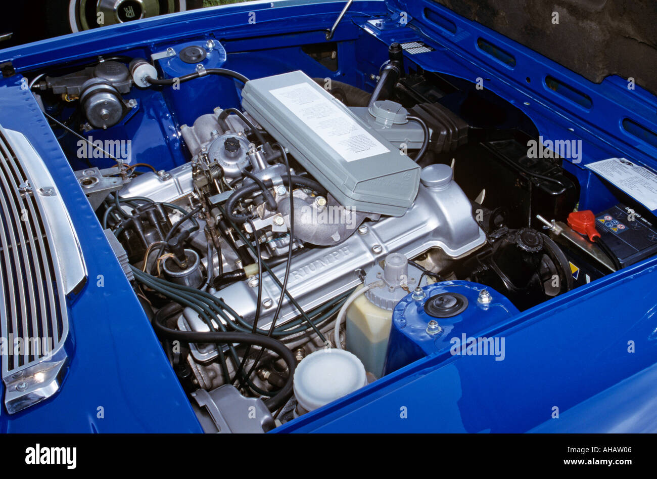 Triumph stag v8 engine hi-res stock photography and images - Alamy