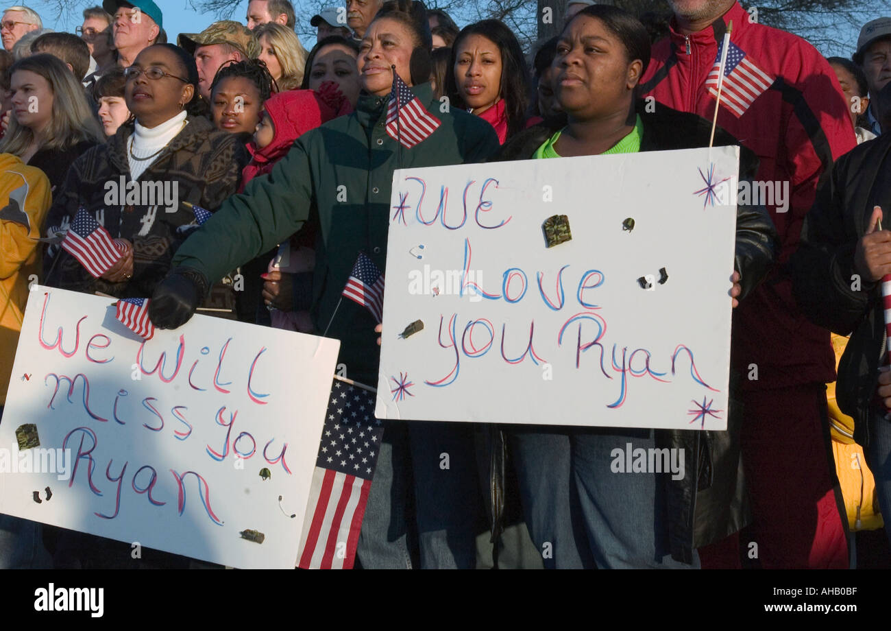 Crowd of People Holding Signs Saying Goodbye To Family in Military USA ...