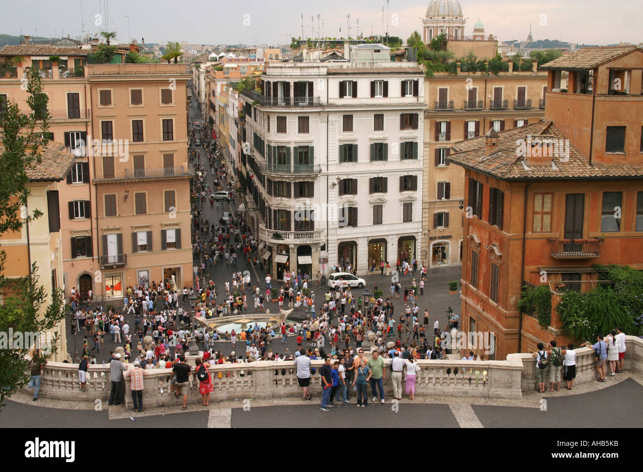Spanish steps in rome italy hi-res stock photography and images - Alamy
