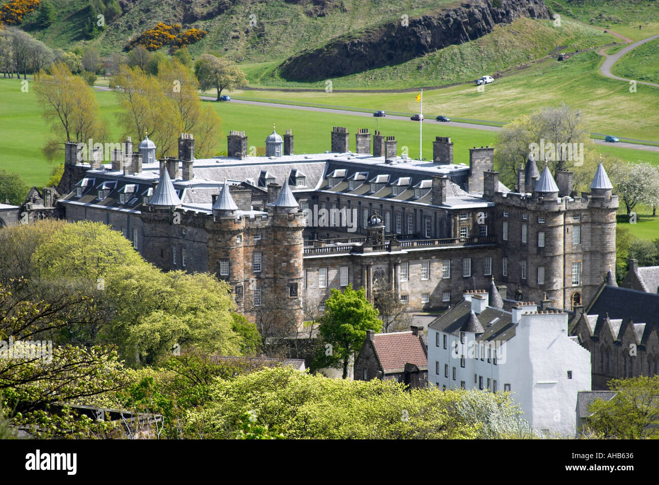 Royal residence holyrood palace hi-res stock photography and images - Alamy