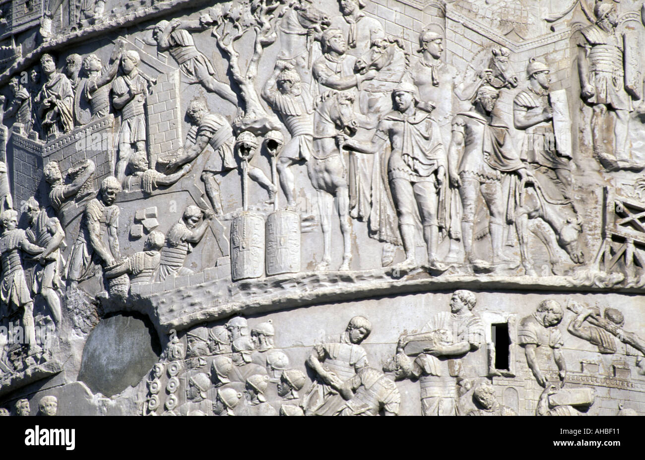 Traian column relief hi-res stock photography and images - Alamy