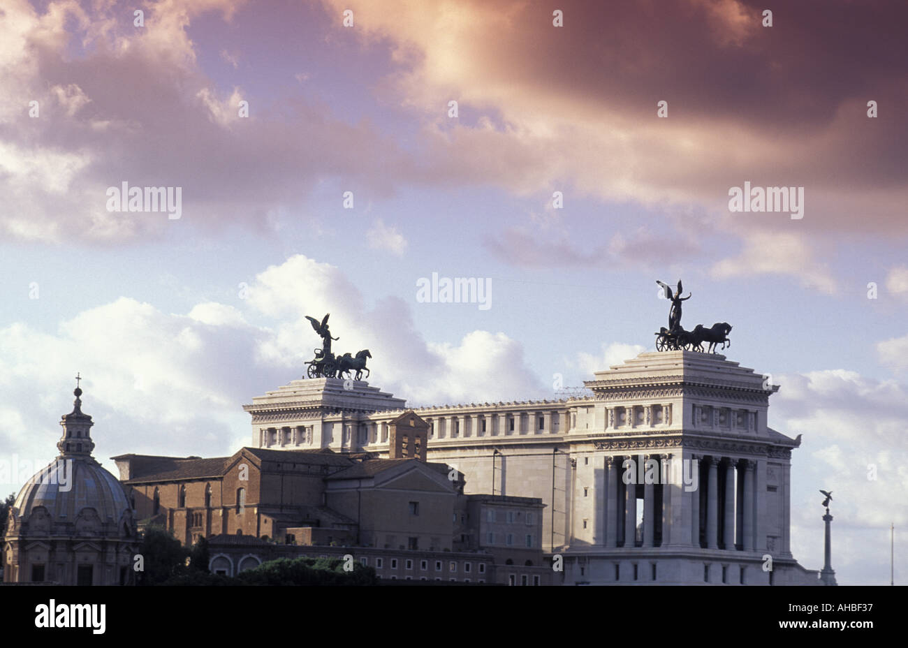 Altare hi-res stock photography and images - Alamy