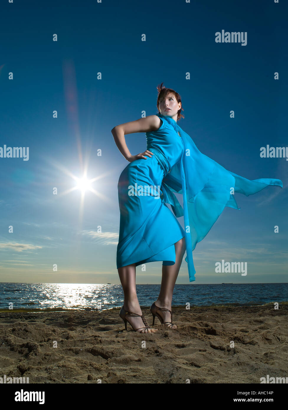 Beach fashion model hi-res stock photography and images - Alamy