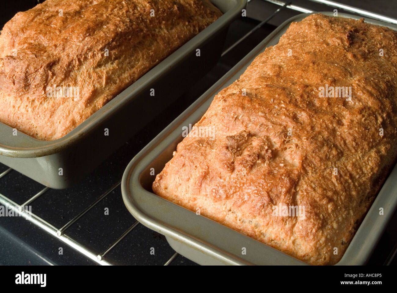 Low bread oven hi-res stock photography and images - Alamy