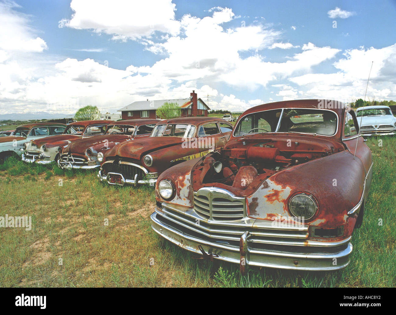 1950s junkyard hi-res stock photography and images - Alamy