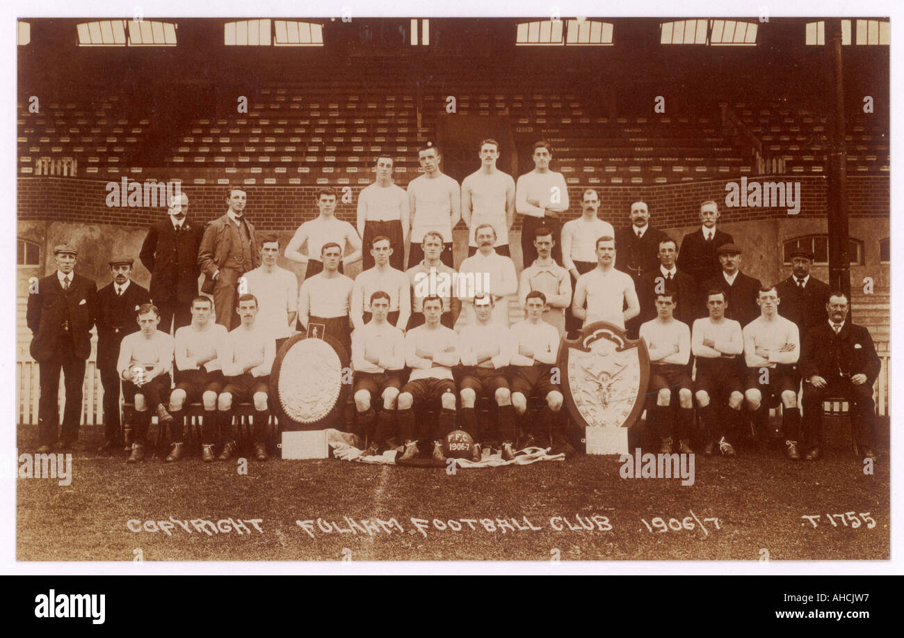 Fulham team hi-res stock photography and images - Alamy