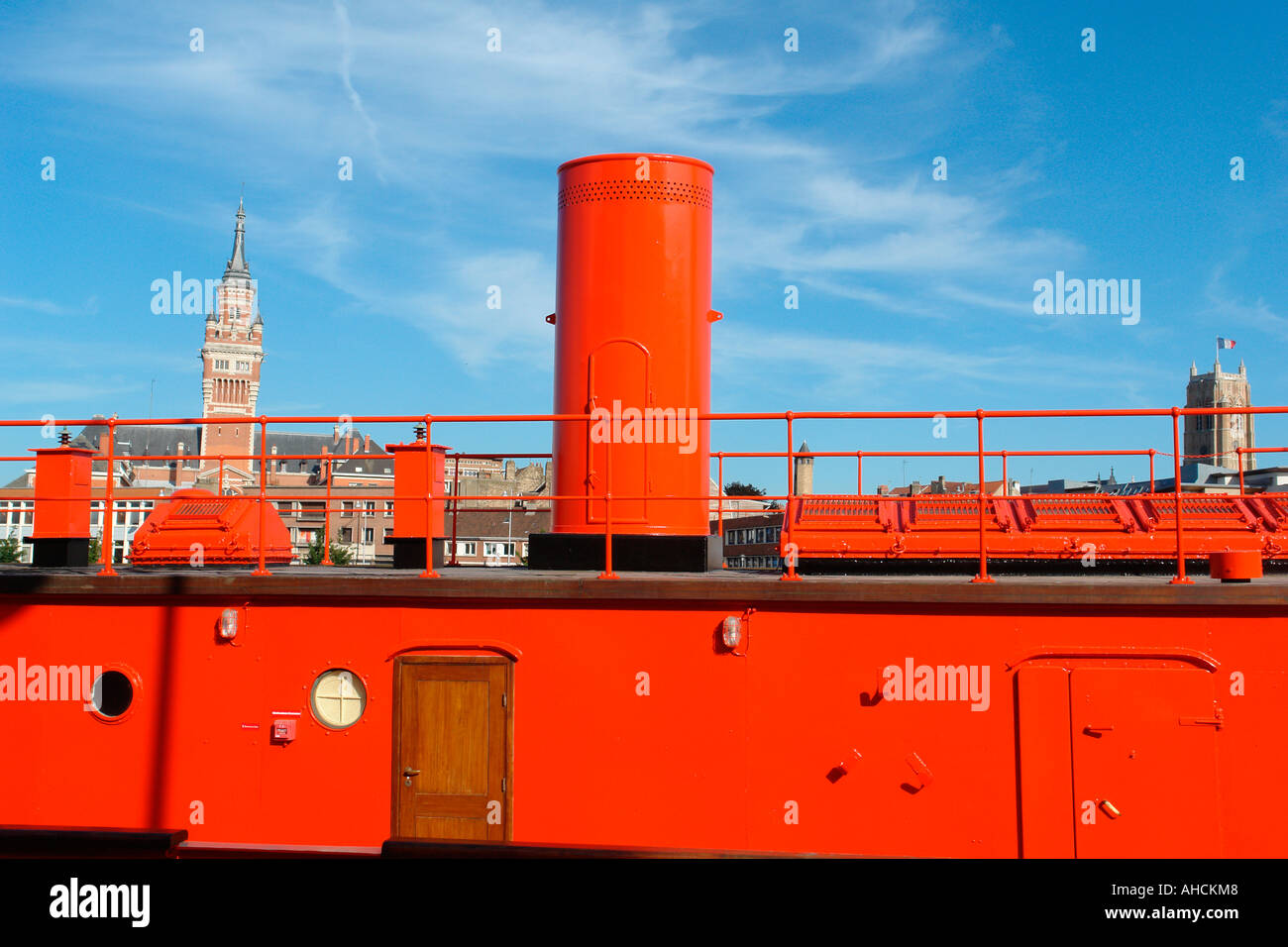 The light-ship nicknamed "Sandettié" (Floating Museum-Dunkerque ...