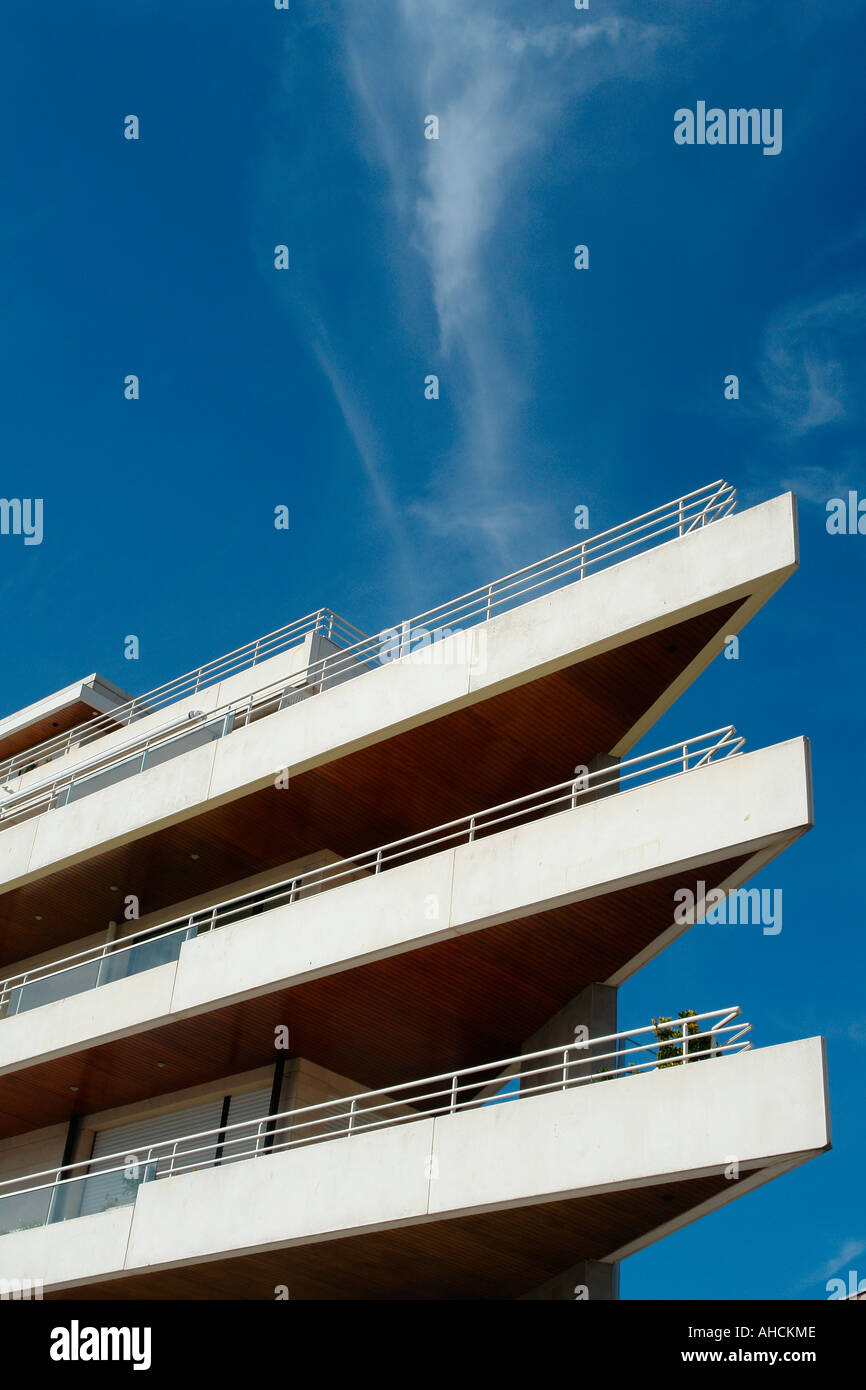 Prow modern building hi-res stock photography and images - Alamy