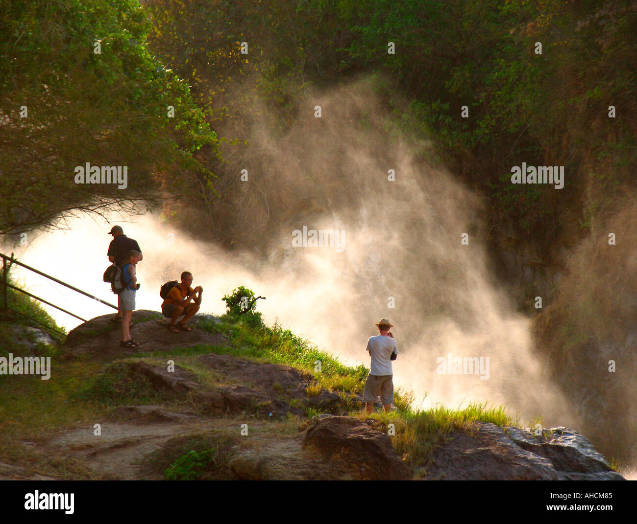 Cataract viewing hi-res stock photography and images - Alamy