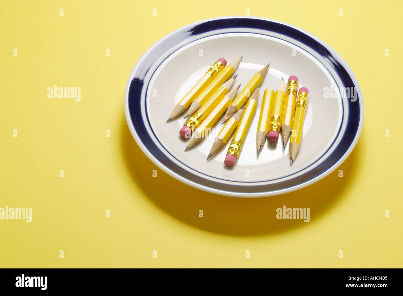 Short Plate High Resolution Stock Photography and Images - Alamy