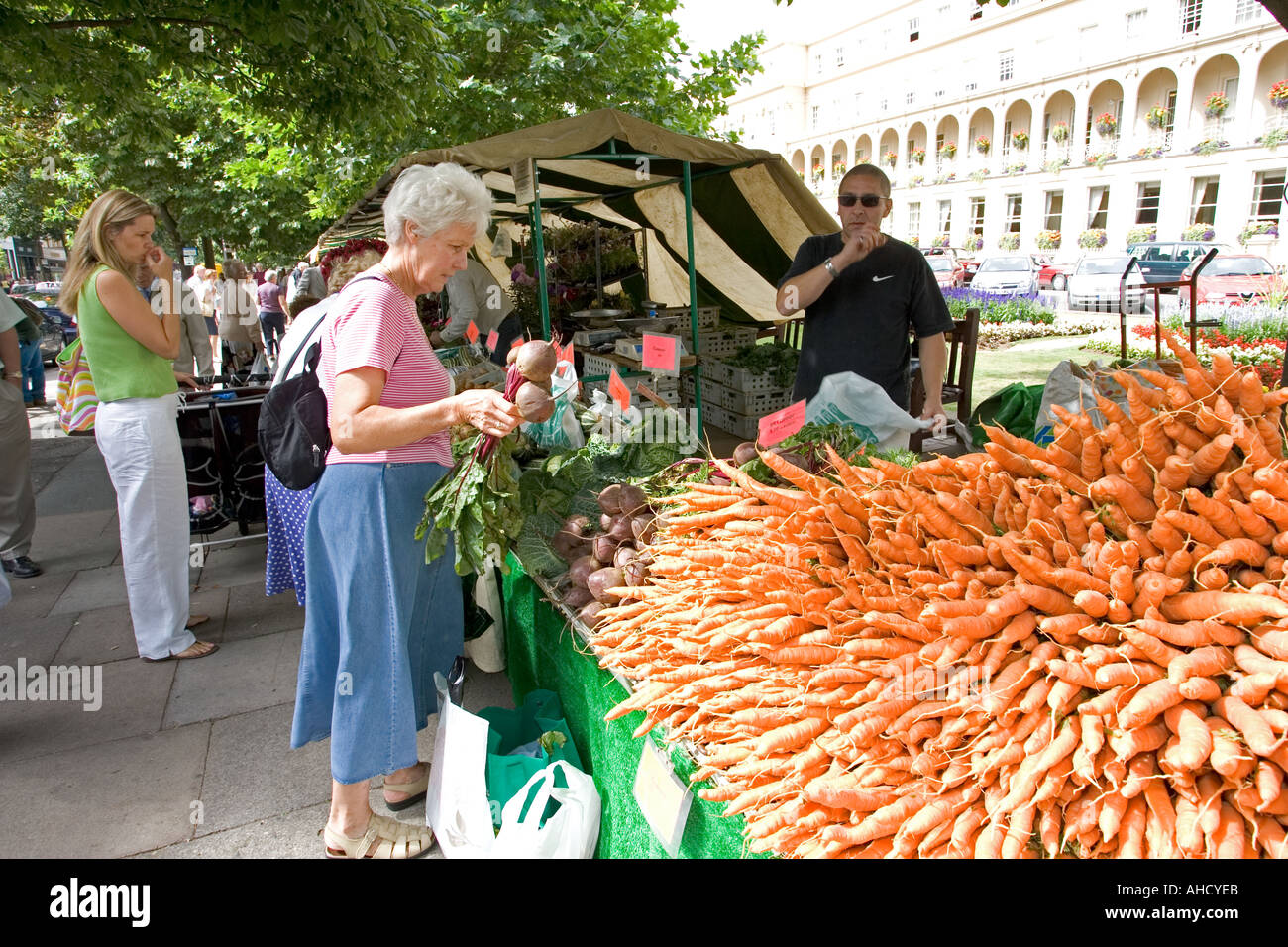 Farmers market on the hi-res stock photography and images - Alamy