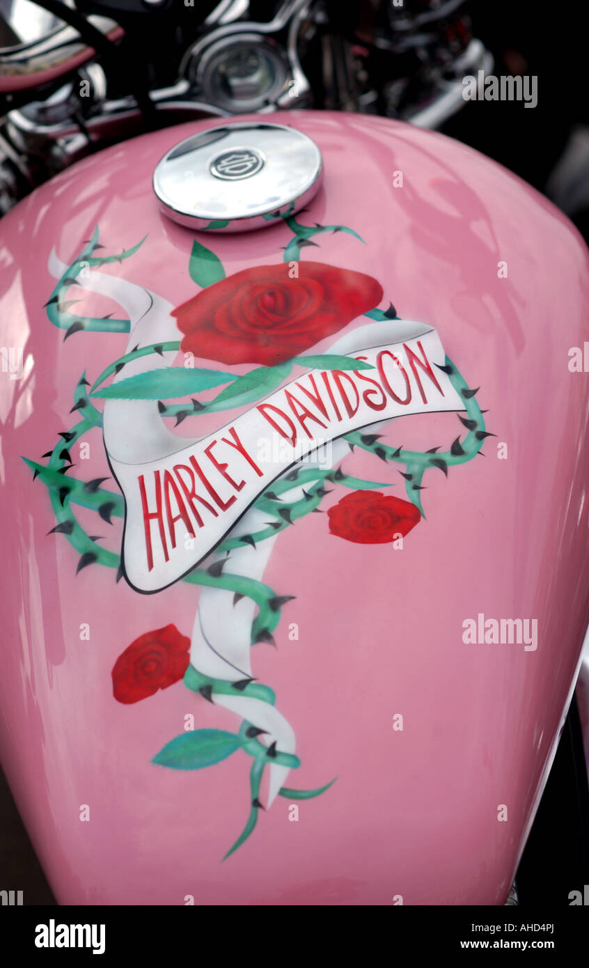 Harley Davidson Bikes Pink