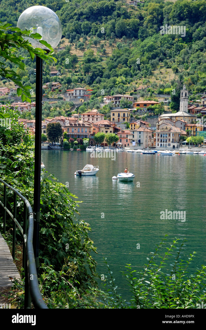 Boats on Lake Como seen from the Isola Comacina Stock Photo - Alamy