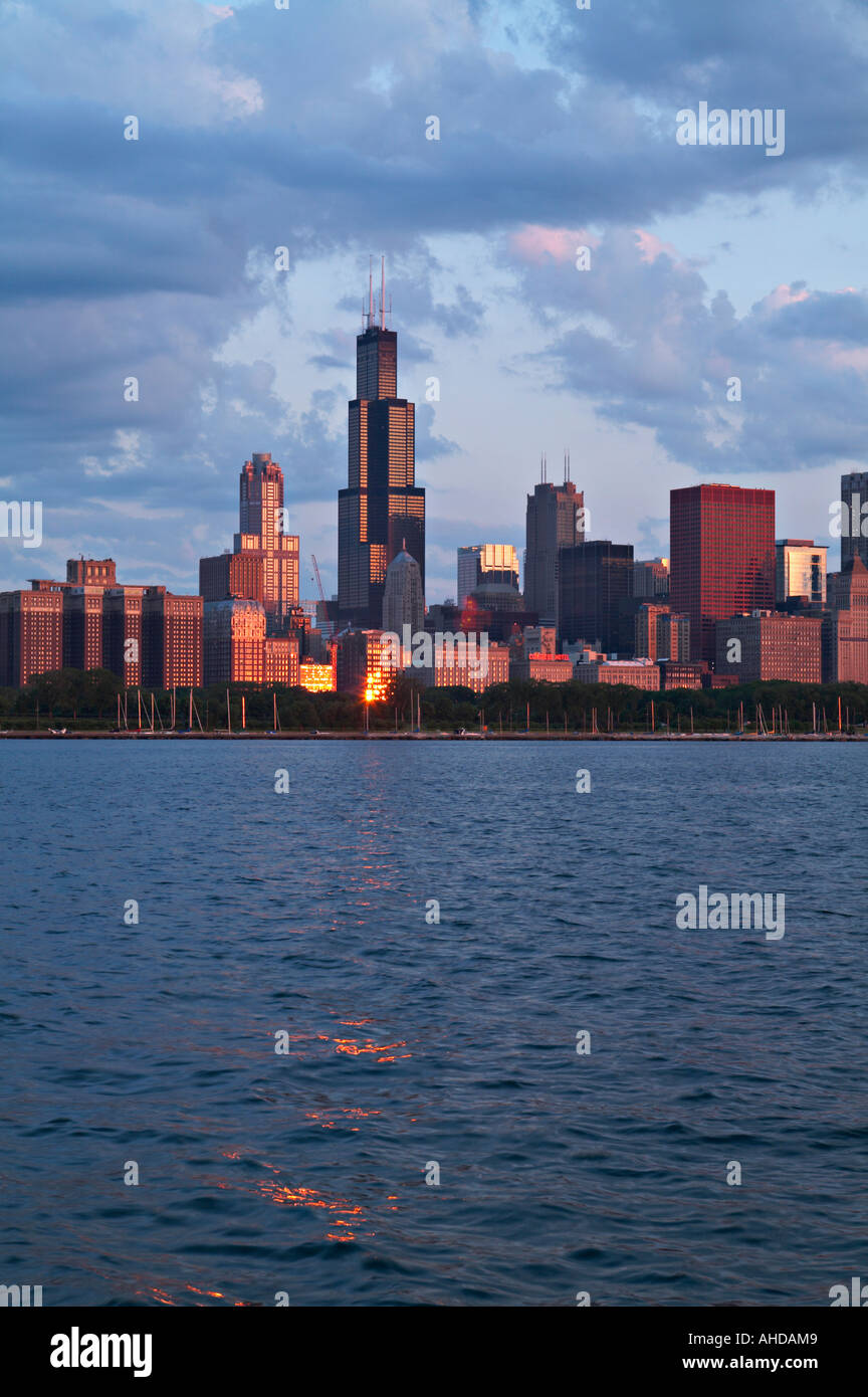 ILLINOIS Chicago City skyline in early morning at sunrise Sears Tower ...