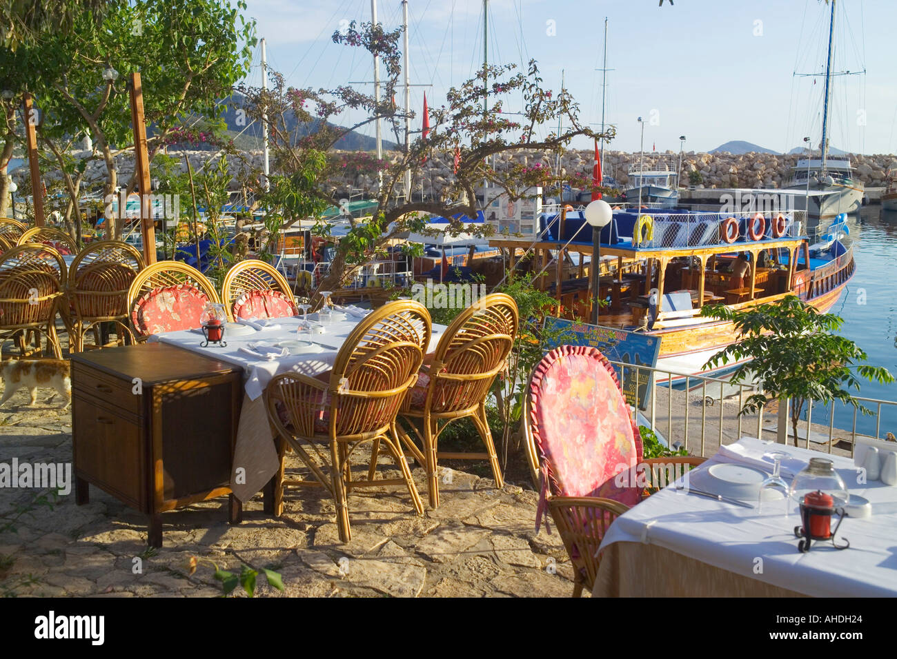 Kalkan and restaurant hi-res stock photography and images - Alamy